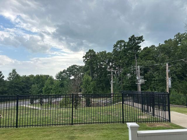 Hampton Astoria 1 Bedroom Apartment for Rent at 22901 Chenal Valley Dr, Little Rock, AR 72223