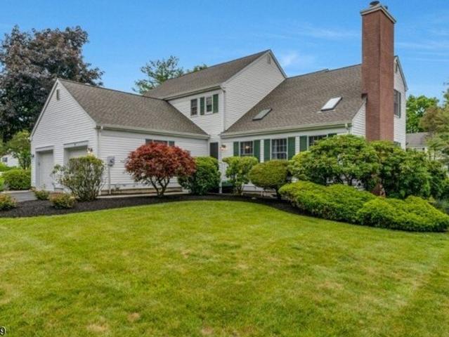 Hampton Ct, Bernards Twp, Condo For Sale