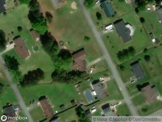 Hampton Dr