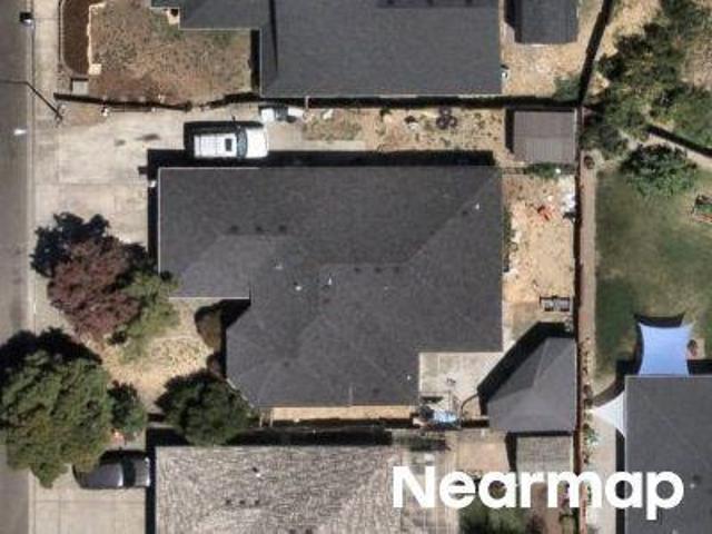 Hampton Dr