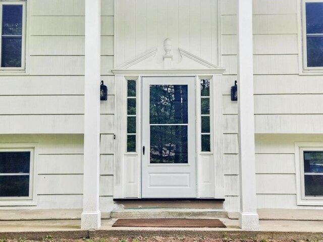 Hampton Falls Rd, Exeter, Home For Sale