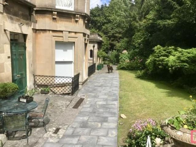 Hampton Hall, Warminster Road, Bath, Bath & Somerset BA2, 3 bed flat to rent, £1,800 pcm | PrimeLocation