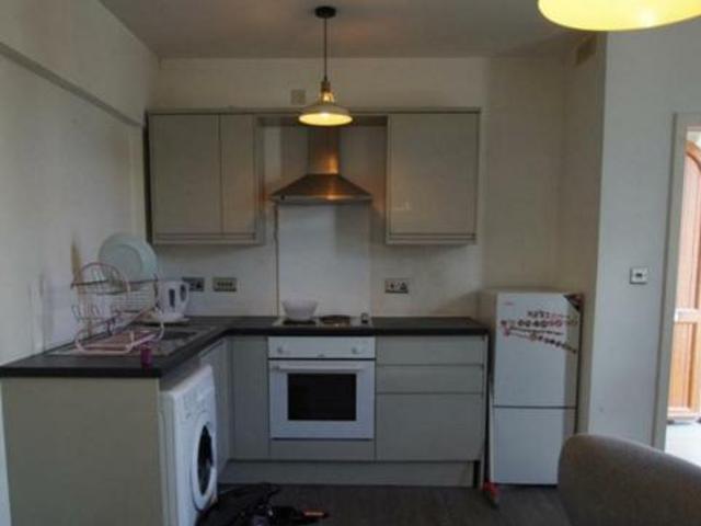 Hampton House, Hampton Place, 1 Bedroom Apartment