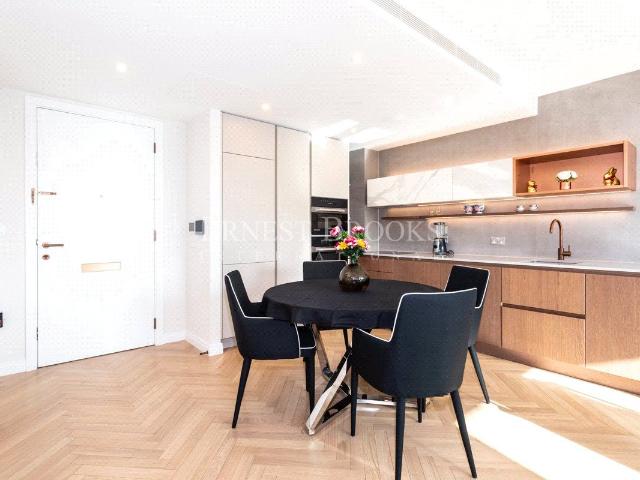 Hampton House, 2 Michael Road, London SW6, 1 bed flat to rent, £2,800 pcm | PrimeLocation