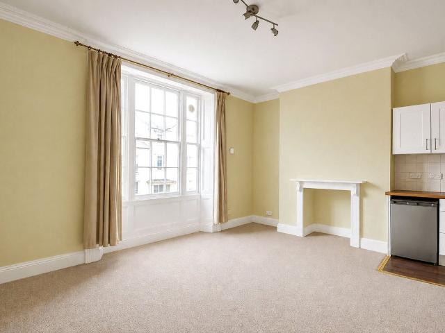 Hampton Park, Bristol, Somerset BS6, 1 bed flat to rent, £1,400 pcm | PrimeLocation