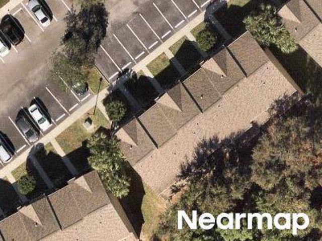 Hampton Park Ln