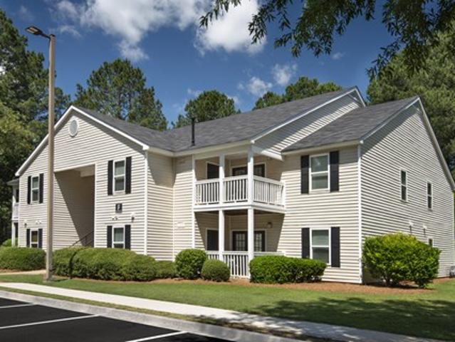 Hampton Place Apartments Evergreen