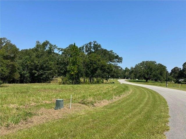 Hampton Ridge Ct, Mobile, AL 36608