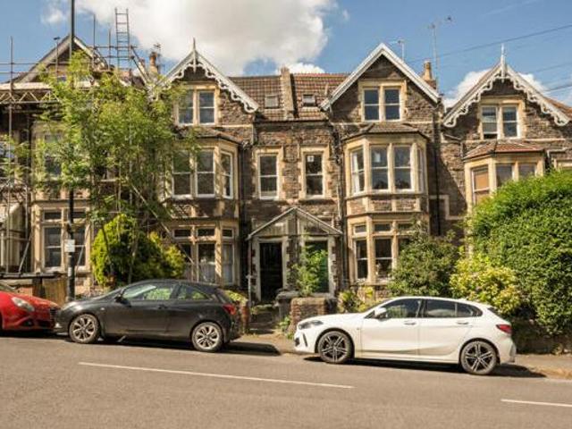 Hampton Road, Redland, 2 Bedroom Apartment