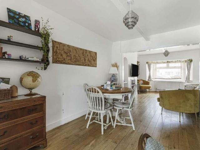 Hampton Road West, TW13, London