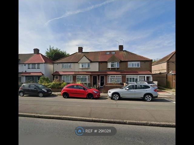 Hampton Road West, Feltham TW13, 2 bed terraced house to rent, £1,850 pcm | PrimeLocation