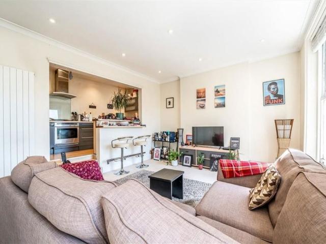 Hampton Road, TW11, London