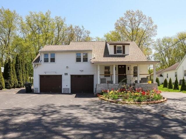 Hampton St, Auburn, Home For Sale