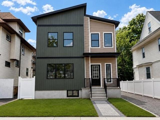 Hampton Ter, East Orange, Home For Sale
