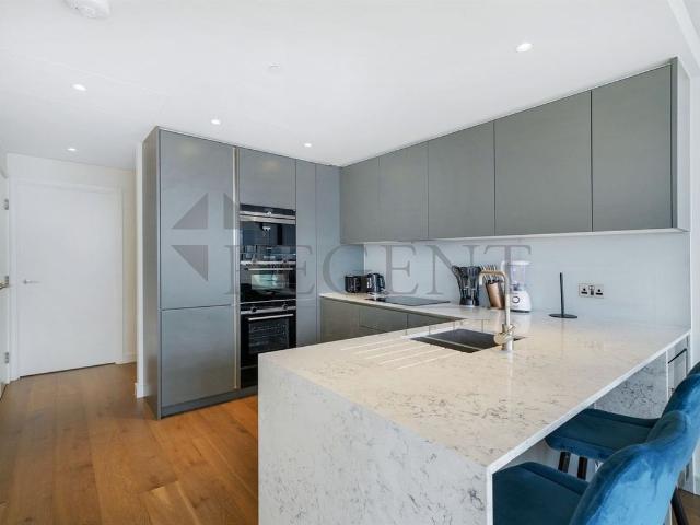 Hampton Tower, Marsh Wall E14, 1 bed flat to rent, £3,012 pcm | PrimeLocation