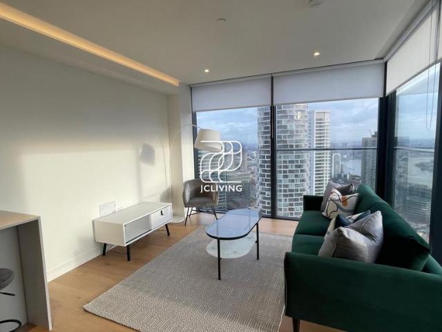 Hampton Tower, London 2 bed flat to rent £4,000 pcm £923 pw