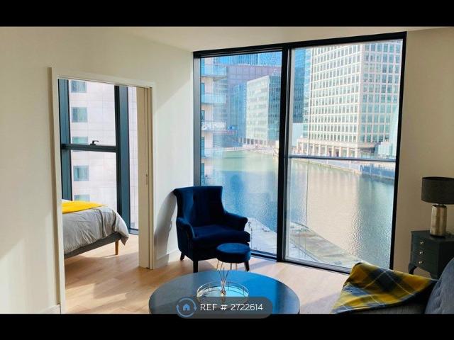 Hampton Tower, London E14, 1 bed flat to rent, £2,699 pcm | PrimeLocation