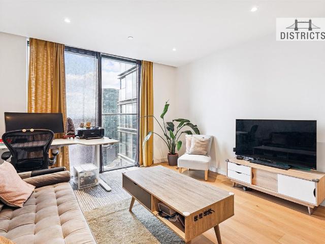 Hampton Tower, South Quay Plaza E14, 1 bed flat to rent, £3,098 pcm | PrimeLocation