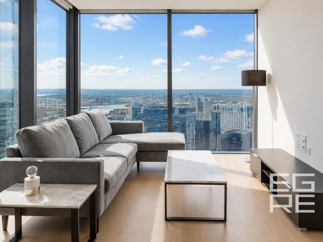 Hampton Tower, South Quay Plaza, Isle Of Dogs, London E14, 2 bed flat to rent, £4,000 pcm | PrimeLocation