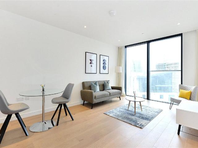 Hampton Tower, 75 Marsh Wall, London E14, 1 bed flat to rent, £3,000 pcm | PrimeLocation
