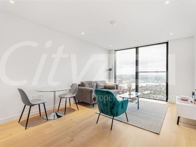 Hampton Tower, 75 Marsh Wall, London E14, 1 bed flat to rent, £3,575 pcm | PrimeLocation