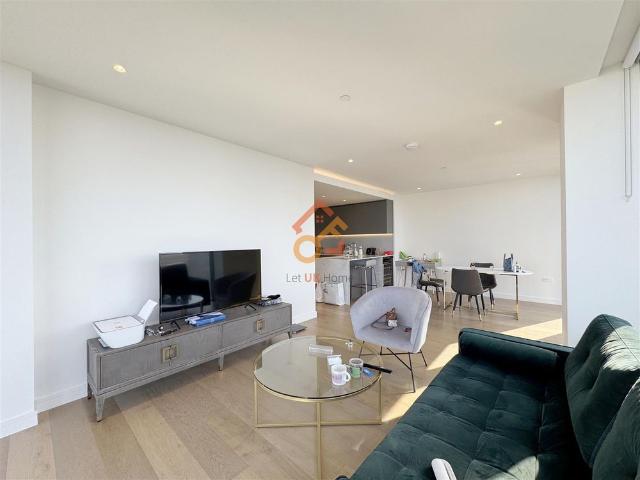 Hampton Tower, 75 Marsh Wall, London E14