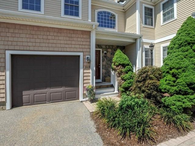 Hampton Way Unit,abington, Condo For Sale