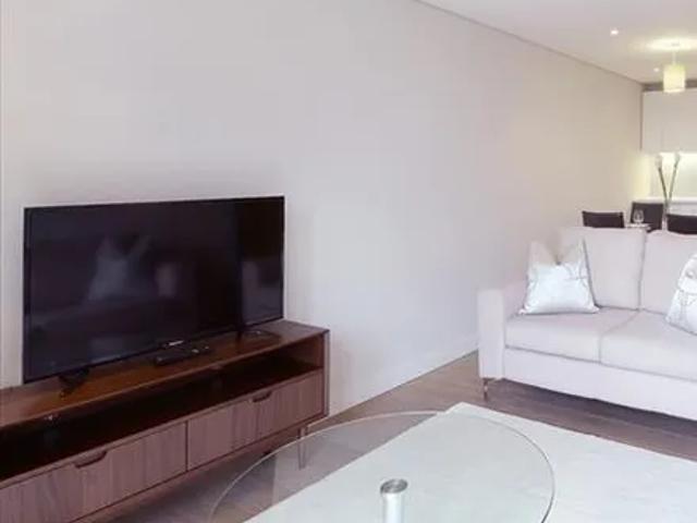 Hamptons International, 4 Harbet Road, London, W2 1AL, United Kingdom | 3 bed apartment for rent #167544303 | Rentberry