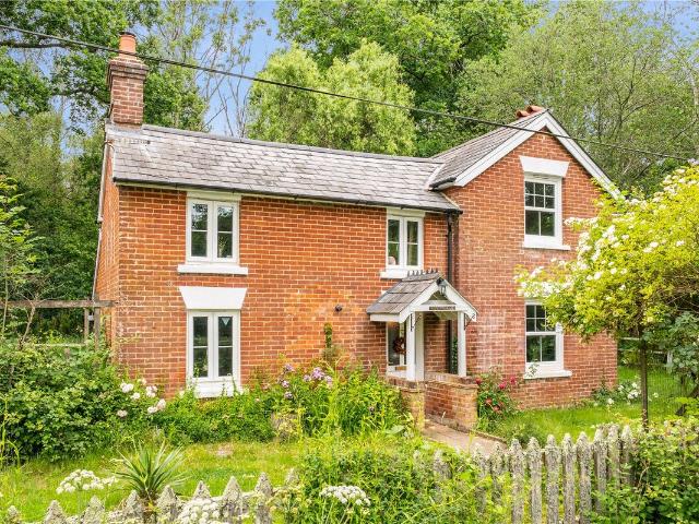 Hamptworth, Salisbury, Wiltshire SP5, 3 bed detached house to rent, £2,250 pcm | PrimeLocation