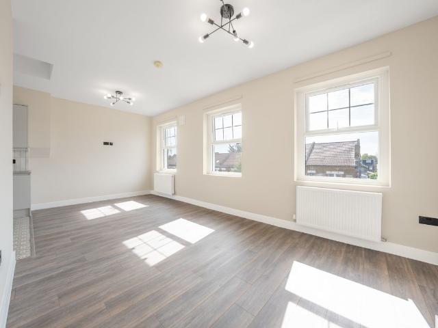 Hanworth Road, Hounslow TW3, 3 bed flat to rent, £1,995 pcm | PrimeLocation