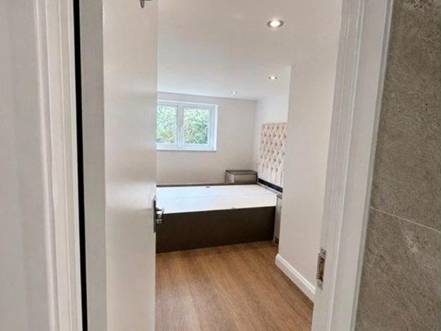 Hanworth Road, Hounslow TW3, Studio to rent, £1,480 pcm | PrimeLocation
