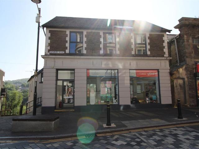 Hanbury Road, Bargoed CF81, Room to rent, £500 pcm | PrimeLocation