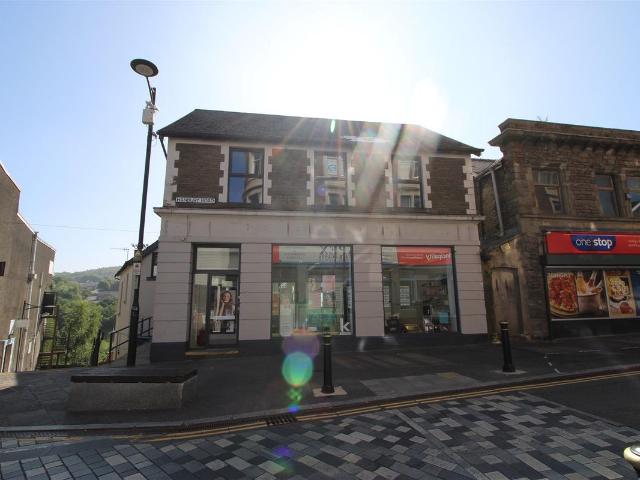 Hanbury Road, Bargoed CF81, Room to rent, £500 pcm | PrimeLocation