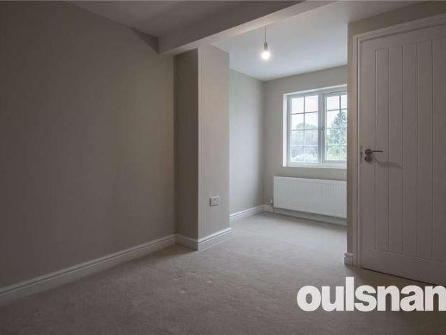 Hanbury Road, Stoke Heath, Bromsgrove, Worcestershire, B60