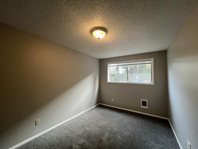 Hancock East 2 Bedroom Apartment for Rent at 10325 Ne Hancock St, Portland, OR 97220 Parkrose Heights