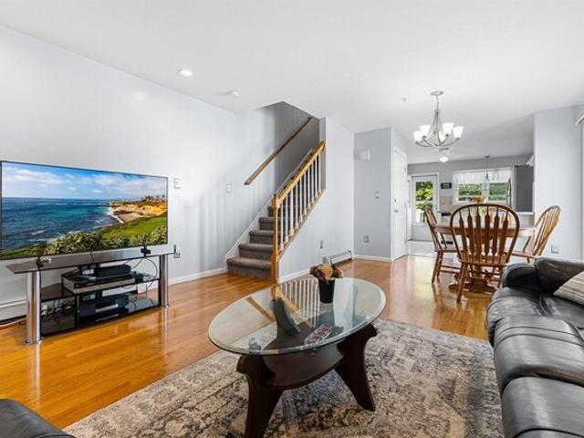 Hancock St Apt F, Everett, Condo For Sale