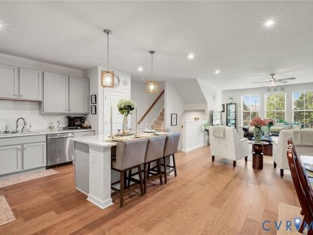 Hancock Towns Dr, Chesterfield, Condo For Sale