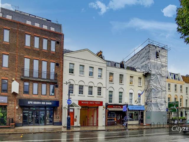 Hand Axe Yard, Gray’s Inn Road, London