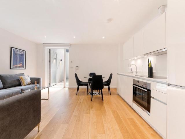 Hand Axe Yard, London, WC1X Studio to rent £2,166 pcm £500 pw
