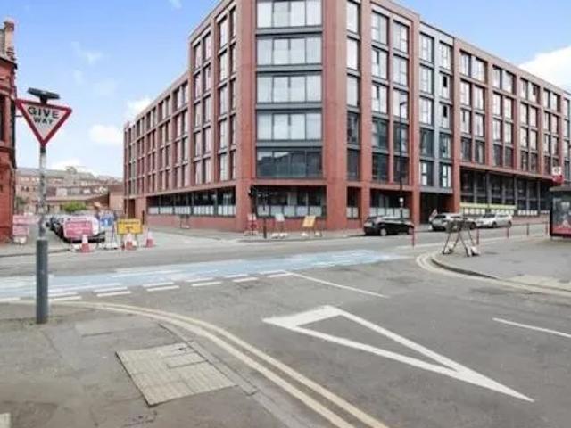 Hand Car Wash, Birchall Street, Rea Valley, Highgate, B12 0AL, United Kingdom | 1 bed house for rent #140656861 | Rentberry