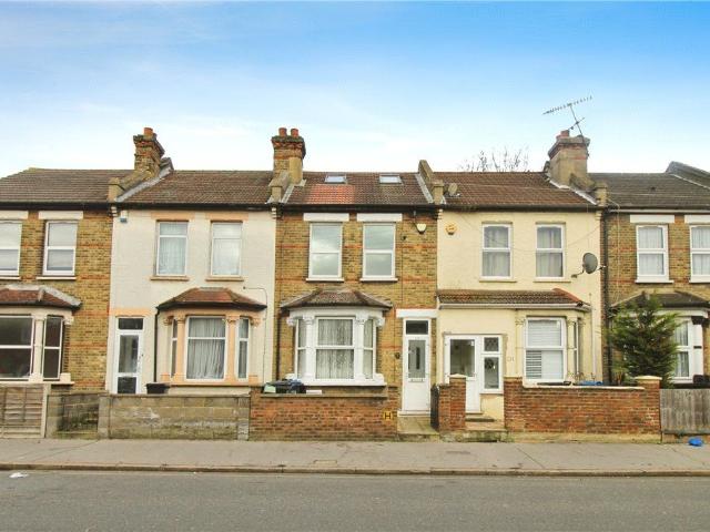 Handcroft Road, Croydon CR0, 3 bed terraced house to rent, £2,000 pcm | PrimeLocation