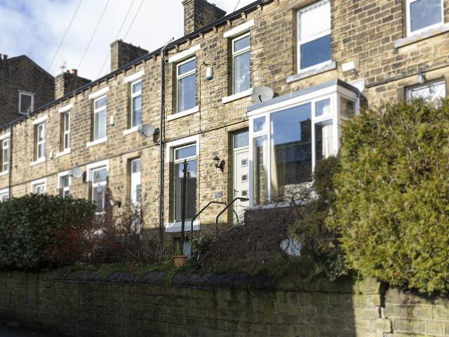 Handel Street, Golcar, Huddersfield HD7, 3 bed terraced house to rent, £850 pcm | PrimeLocation