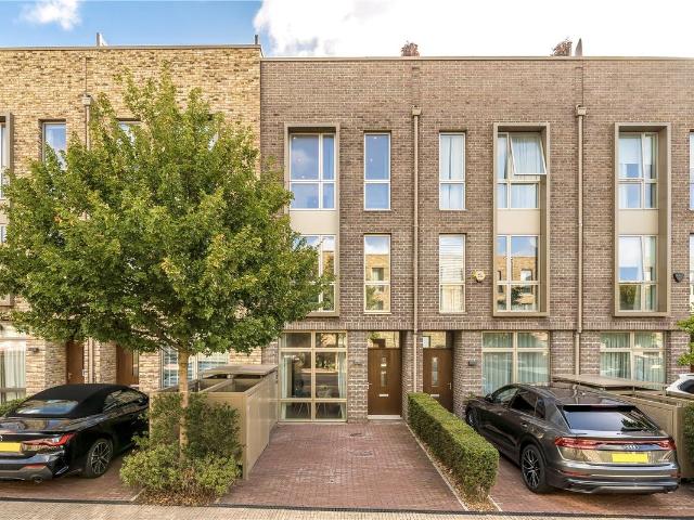 Handley Drive, London SE3, 3 bed terraced house to rent, £3,350 pcm | PrimeLocation