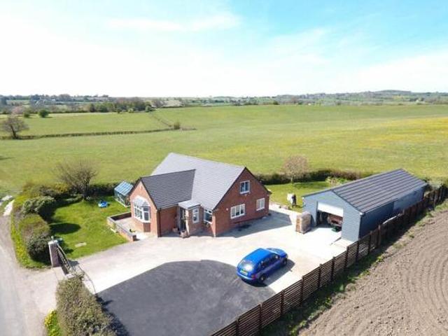 Handley Lane, Clay Cross, 3 Bedroom Detached