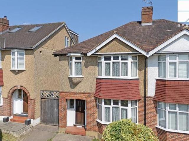 Handsworth Avenue, Highams Park, 3 Bedroom Semi detached