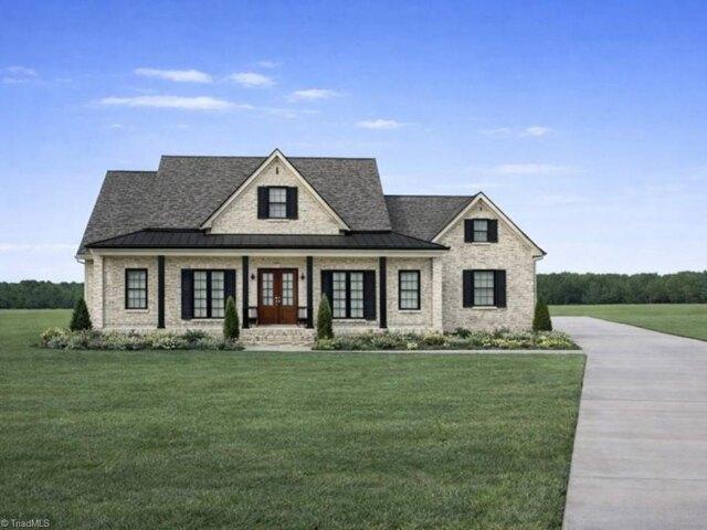 Hanes Ln, Lexington, Home For Sale