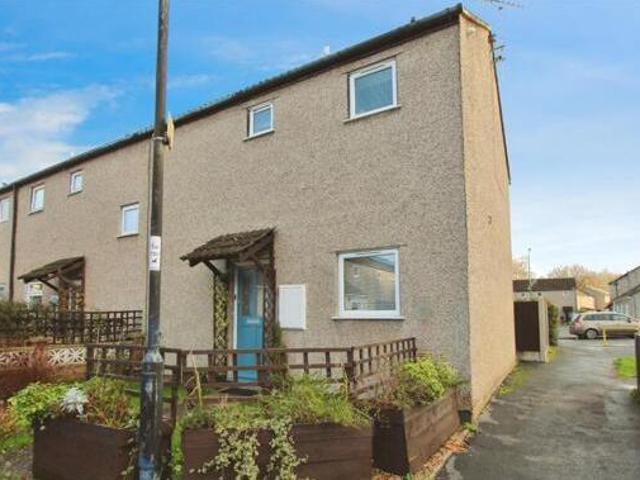 Hanford Court, Stockwood, 2 Bedroom End