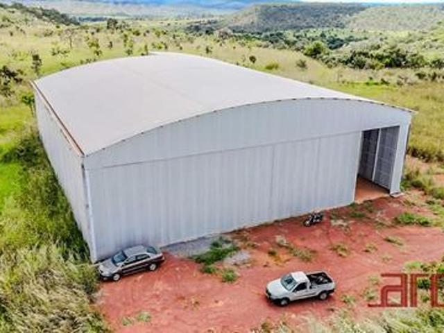 Hangar HANGAR À VENDA – 1.050M² | R$ 700.000