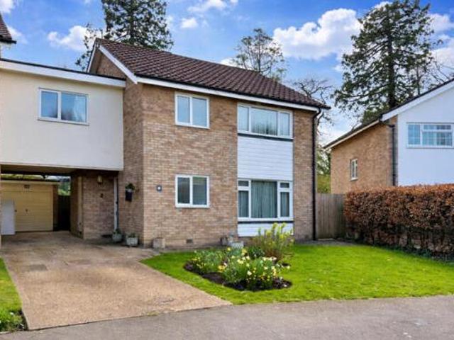 Hangar Ruding, Watford, 4 Bedroom Link