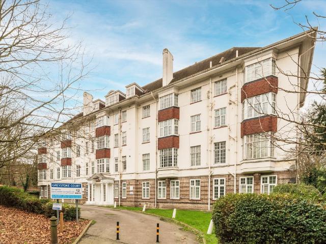 Hanger Lane, Ealing W5, 2 bed flat to rent, £1,850 pcm | PrimeLocation